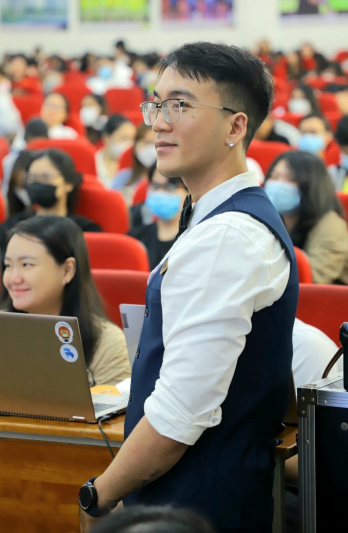 Faculty of English Language - HUTECH UNIVERSITY OF TECHNOLOGY