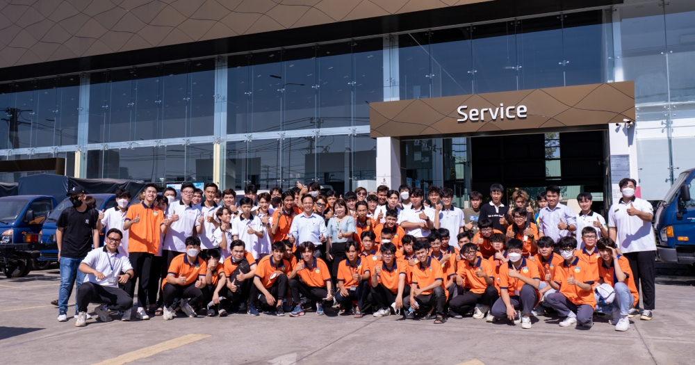Sinh viên ngành Công nghệ kỹ thuật ô tô VKIT tham quan thực tế tại ...