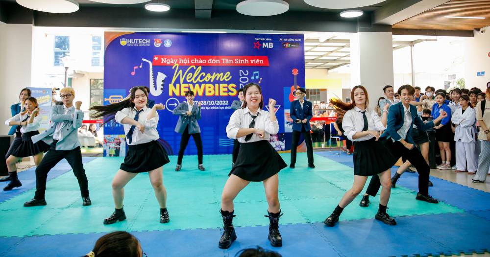 Tưng bừng chuỗi Ngày hội Chào đón tân sinh viên “Welcome Newbies 2022”
