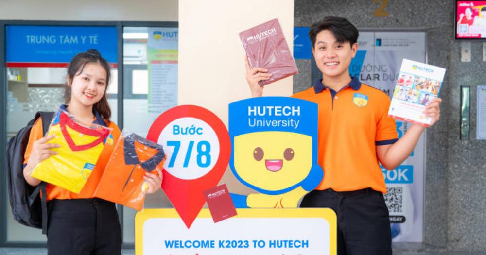 [Ảnh] HUTECH sẵn sàng đón tiếp thí sinh trúng tuyển đến nhập học