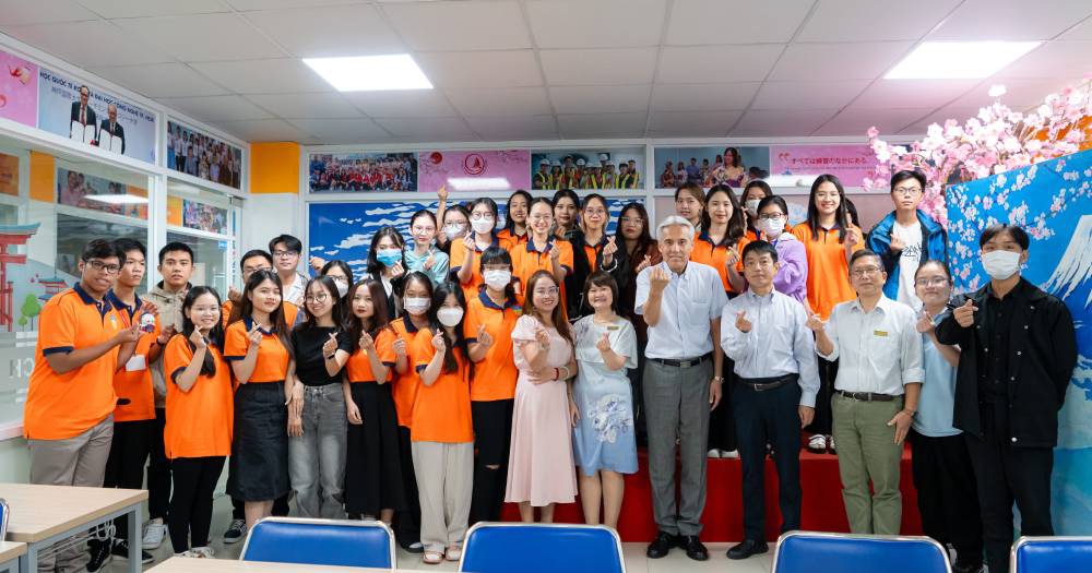Khoa Nhật Bản học HUTECH làm việc cùng Trường Aso College và tổ chức ...