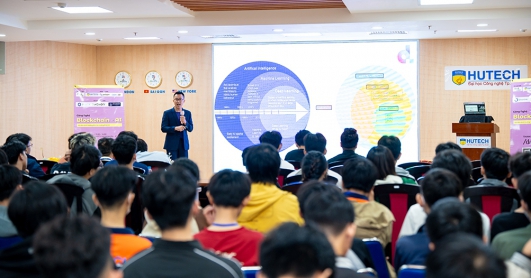 ”Blockchain - AI and its influence on economic trends” Seminar for students of HUTECH Faculty of ...
