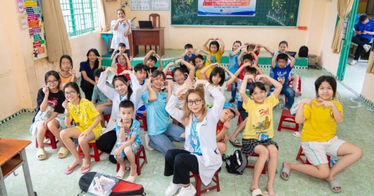 Nursing and Medical Laboratory students spread love through volunteer ...