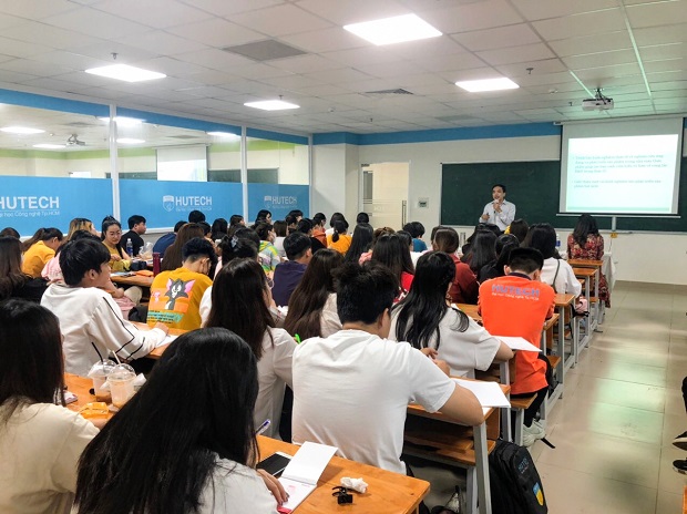 HUTECH Students “decode” R&D Process in 4.0 Food Businesses - HUTECH ...